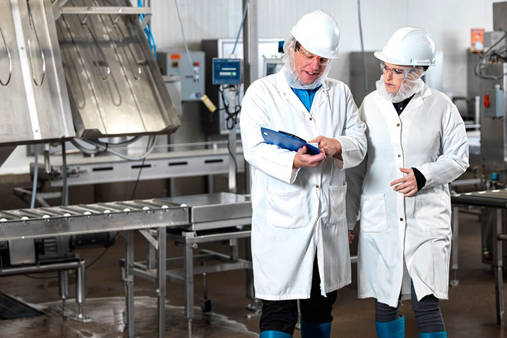 Ways to reduce the risk of food contamination in your plant